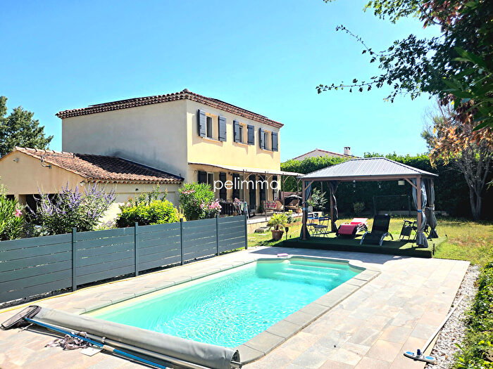 Eyguières - Maison 6 pièces à vendre