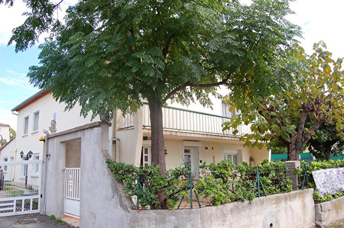 Maison à vendre - Alès - 10 pièces - 6 chambres