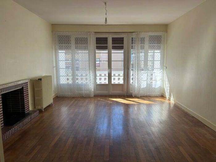Est, Lisieux - Appartement 3 pièces à louer