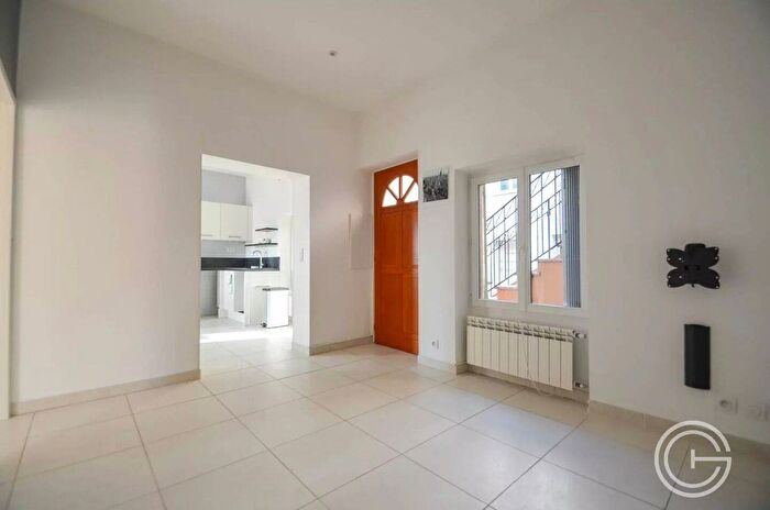 Appartement à louer - Madeleine, Nice - 2 pièces