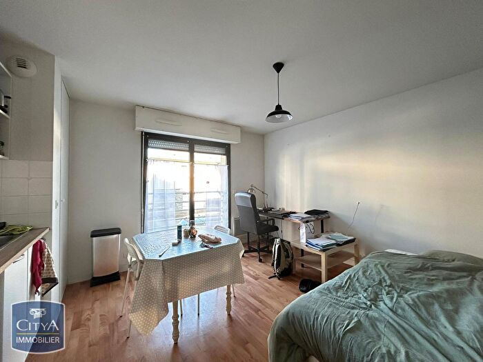 Appartement 1 pièce à louer à Laval, Les Pommeraies