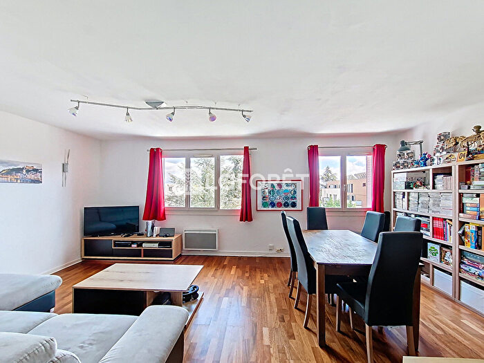 Appartement à vendre - Caluire-et-Cuire, Le Vernay - 3 pièces - 2 chambres