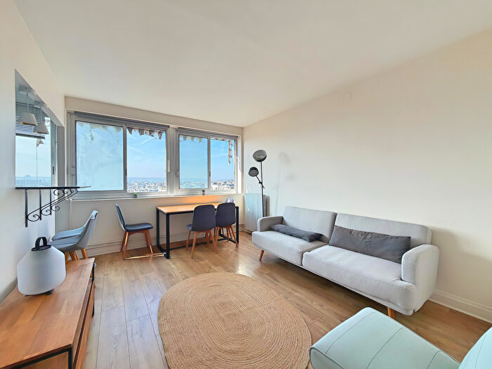 Appartement à louer - Paris e , Passy, Maison de la Radio, Muette-Sud - 1 pièce