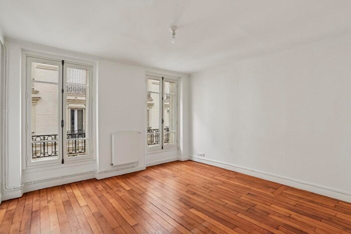 Appartement 2 pièces à Paris 7ème, Champ de Mars, à vendre
