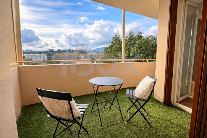 Appartement à vendre - Toulon, Le Fort Rouge - 3 pièces - 2 chambres