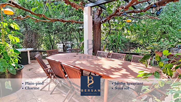 Maison à vendre - Fréjus - 5 pièces - 3 chambres