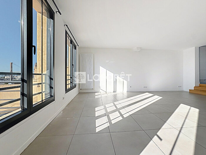 Maison 5 pièces à Suresnes, Liberté, à louer