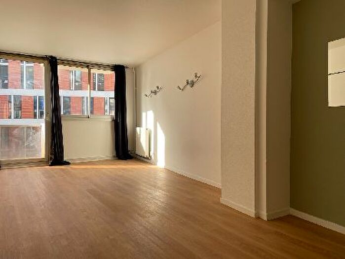 Appartement à louer - Toulouse, Saint-Sernin - 2 pièces - 1 chambre