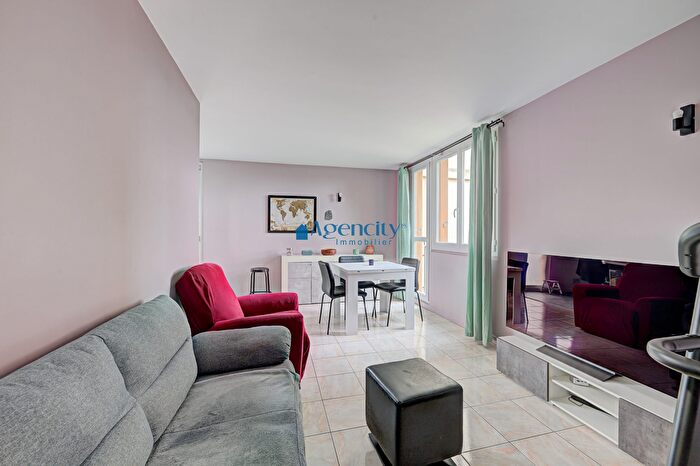 Appartement 4 pièces à vendre à Noisy-le-Grand, Est