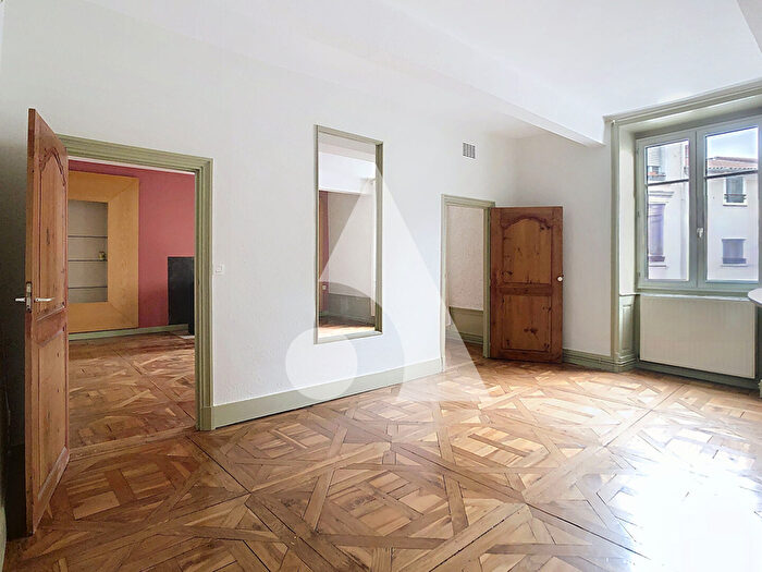 Appartement à vendre - Saint-Symphorien-sur-Coise - 4 pièces - 2 chambres