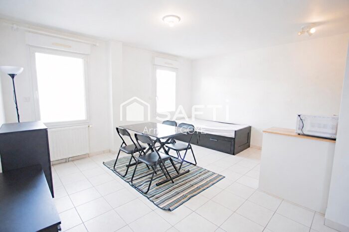Appartement 1 pièce à Le Mans, Université, à vendre