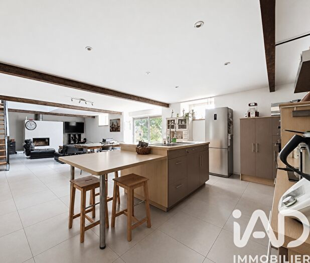 Maison 9 pièces à vendre à Saint-Aubin-dAubigné