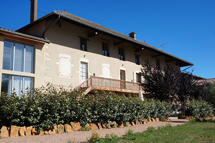 Maison à vendre - La Chapelle-de-Guinchay - 10 pièces - 6 chambres
