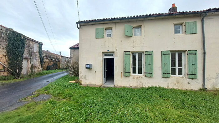 Maison à vendre - Les Essards - 3 pièces - 2 chambres