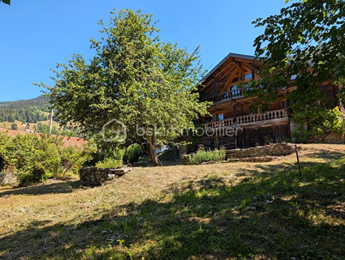 Maison 8 pièces à Manigod, à vendre