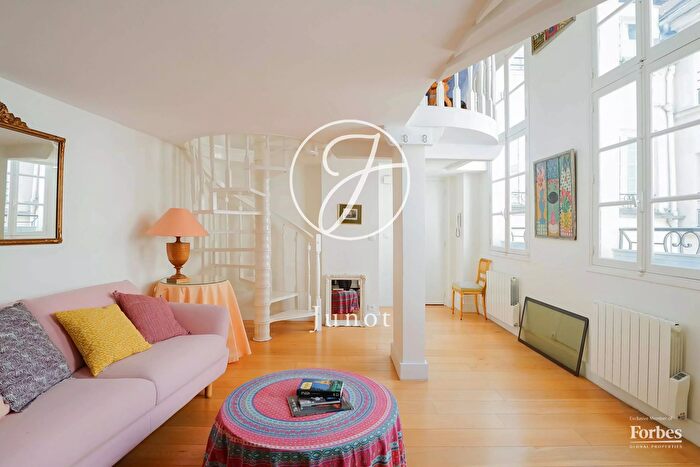 Paris 5ème, Monge, Jussieu : Appartement 4 pièces à vendre