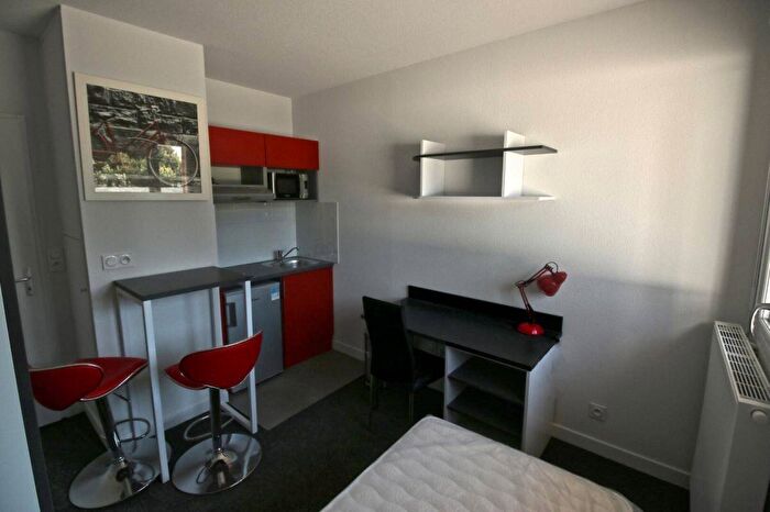 Appartement à louer - Trévois-Croncels, Troyes - 1 pièce