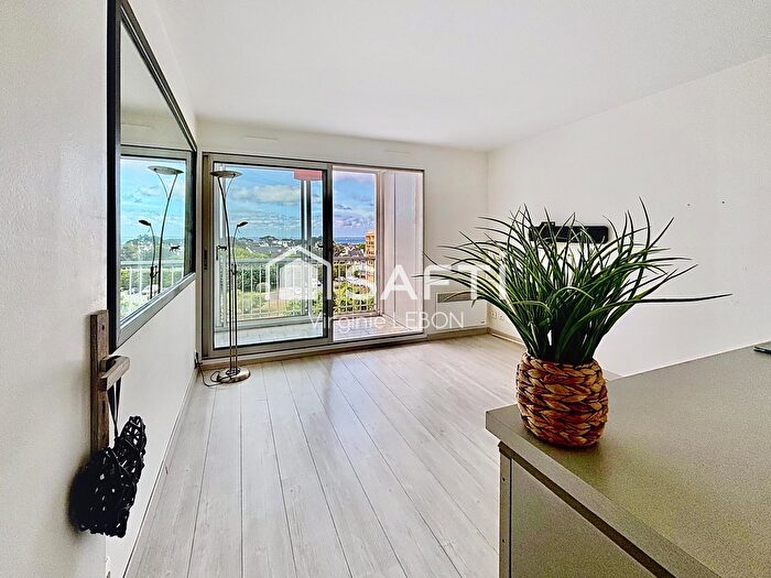 Appartement 2 pièces à Quiberon, Centre-ville, Grande Plage, Port Maria, Goviro, Kervozès, à vendre