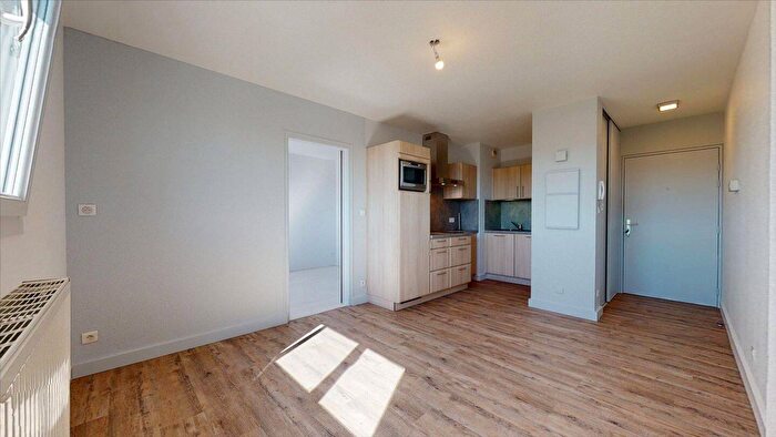 Appartement à louer - Montrapon, Montboucons, Besançon - 2 pièces - 1 chambre