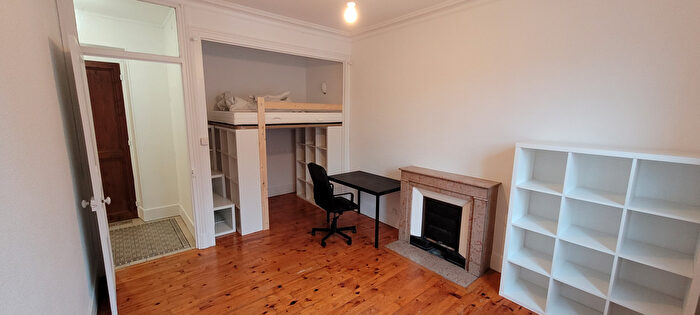 Appartement à louer - Grenoble, Berriat - 1 pièce