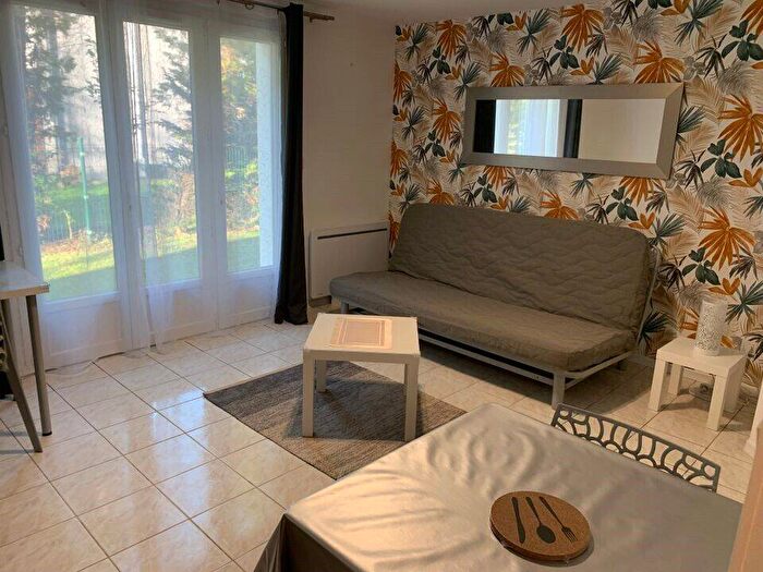 Appartement à louer - Loustalot, Gradignan - 1 pièce