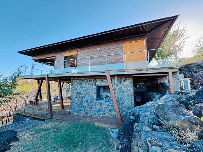 Maison 3 pièces à louer à Saint-Leu, Centre-ville