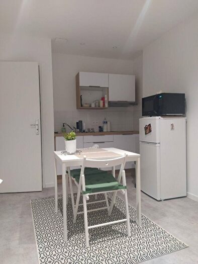 Appartement à louer - Victor Hugo, Nevers - 1 pièce