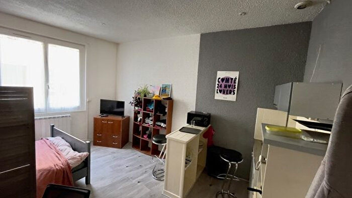 Appartement à vendre - Clermont-Ferrand, Delille, Cathédrale, La Gare - 1 pièce