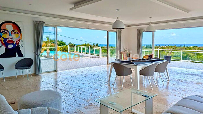 Maison à vendre - Saint-François - 8 pièces - 5 chambres