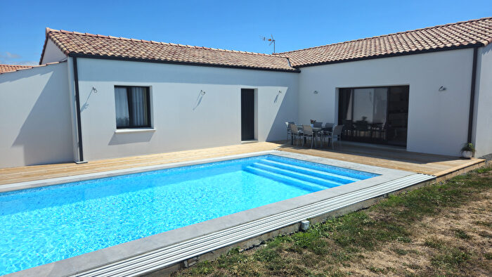 Maison à vendre - Notre-Dame-de-Monts - 5 pièces - 4 chambres