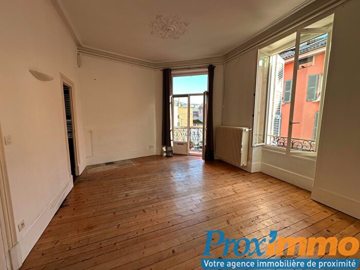 Maisons à vendre et appartements à louer - 3