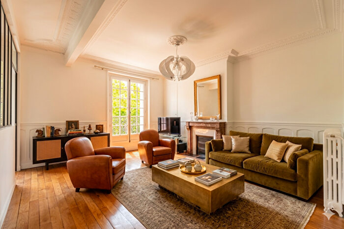 Appartement 4 pièces à Boulogne-Billancourt, Menus, Jean Baptiste Clément, à vendre