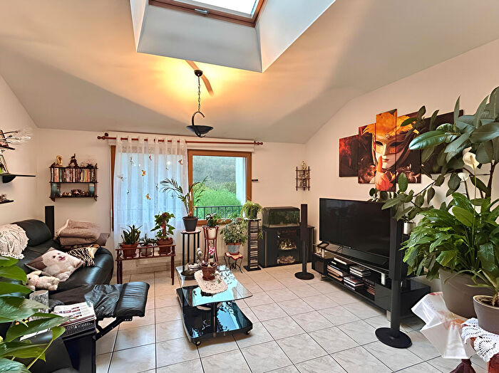 Maison à vendre - Neuves-Maisons - 5 pièces - 3 chambres