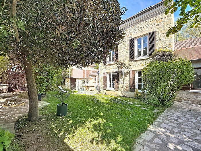 Vauréal, Le Village : Maison 6 pièces à vendre