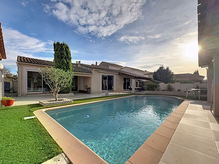 Maison à vendre - Aubagne, Arnaud Solans, Garlaban Royante, Saint-Mitre - 4 pièces - 3 chambres