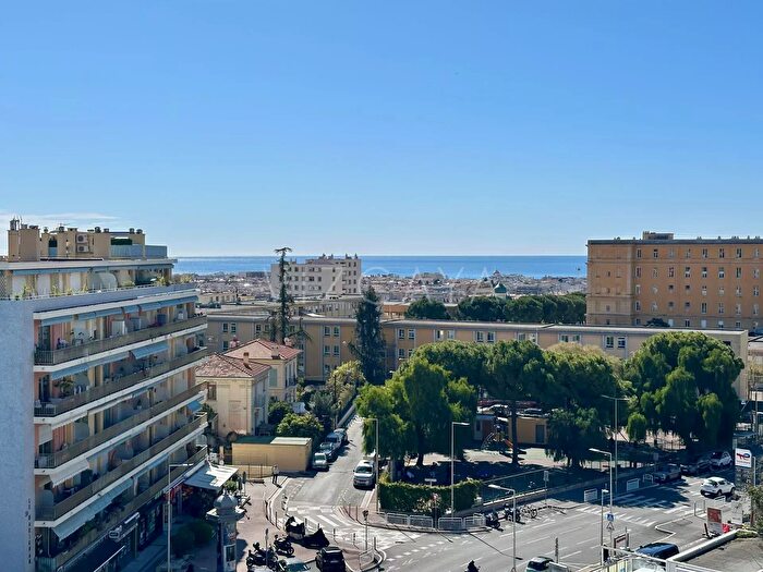 Nice, Saint-Philippe, Estienne dOrves : Appartement 4 pièces à vendre