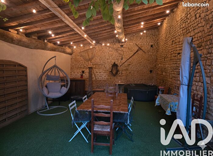 Maison à vendre - Saint-Crépin - 5 pièces - 3 chambres