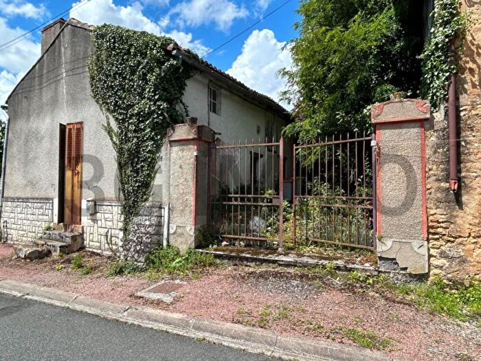 Maison 7 pièces à Moncontour, à vendre
