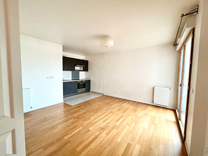 Appartement à louer - Colombes, La Petite Garenne - 2 pièces - 1 chambre