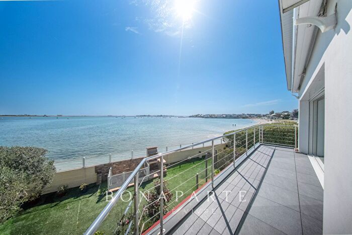Maison 10 pièces à Port-Louis, à vendre