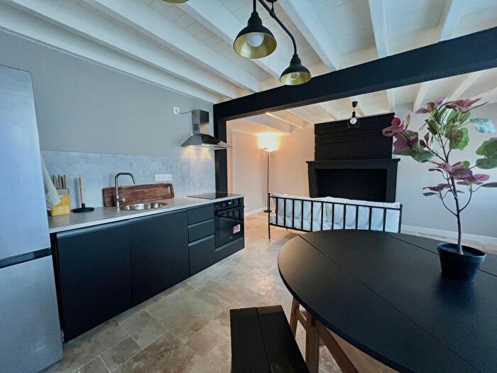 Maison à louer - Langon - 3 pièces - 2 chambres