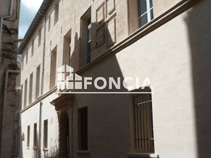 Appartement à louer - La Balance-Palais des Papes, Avignon - 4 pièces - 3 chambres