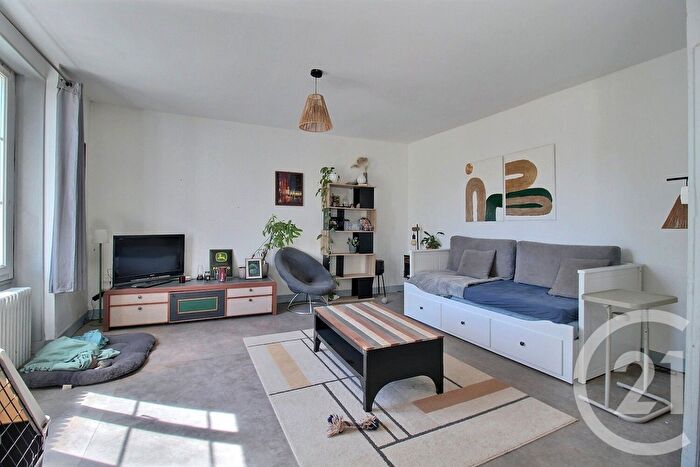 Maison à vendre - Ouzouer-le-Marché - 3 pièces - 2 chambres