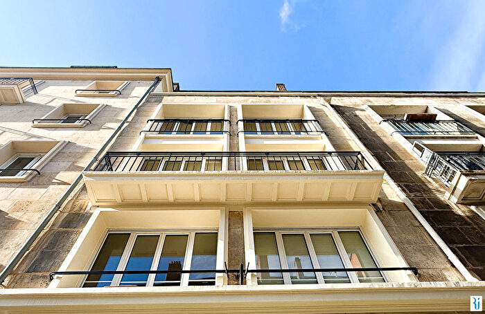 Appartement à vendre - Rouen, Vieux Marché, Cathédrale - 2 pièces - 1 chambre