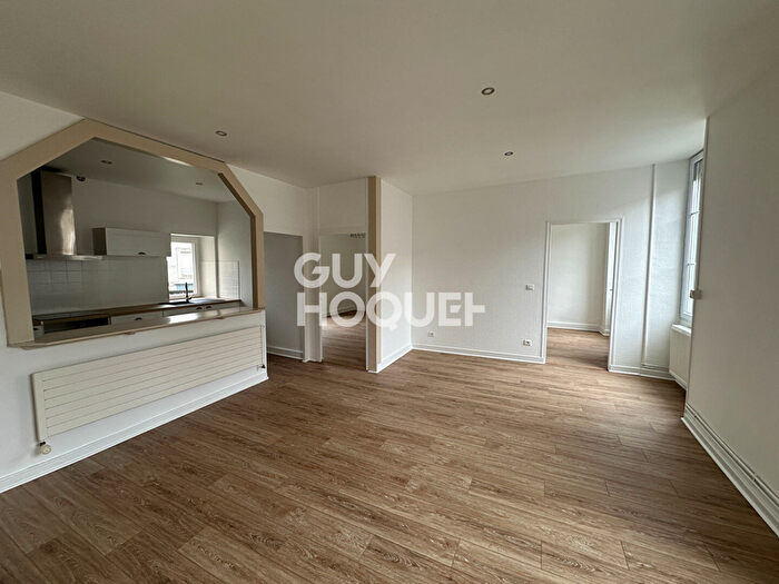 Appartement 3 pièces à Fontenay-le-Comte, Centre-ville, Les Loges, La Pommeraie, La Sablière, à louer