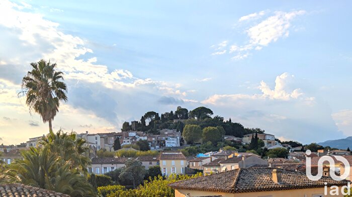 Appartement à vendre - Cogolin, Centre-ville, Subeiran, Pas de Grimaud - 2 pièces - 1 chambre