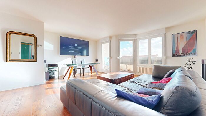 Appartement à vendre - Lyon e , Villette, Paul Bert - 5 pièces - 4 chambres