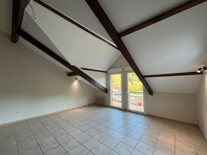 Appartement 5 pièces à louer - Saint-Clair-de-la-Tour
