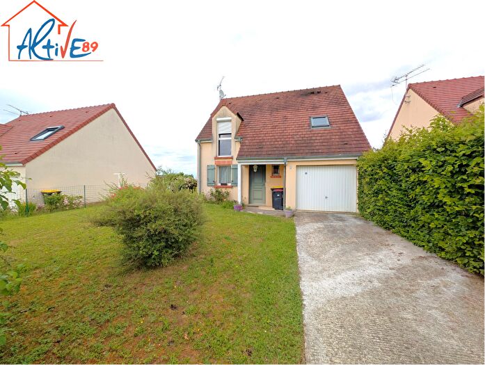 Maison 4 pièces à vendre à Saint-Georges-sur-Baulche