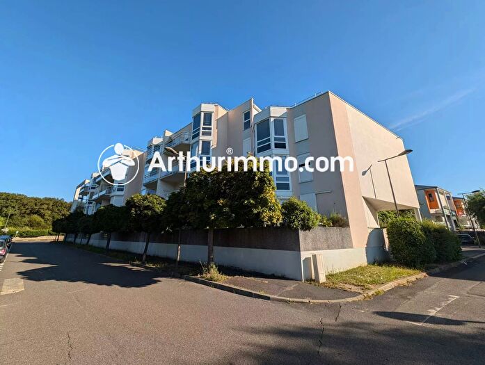 Appartement 2 pièces à vendre - Savigny-le-Temple, Centre-ville